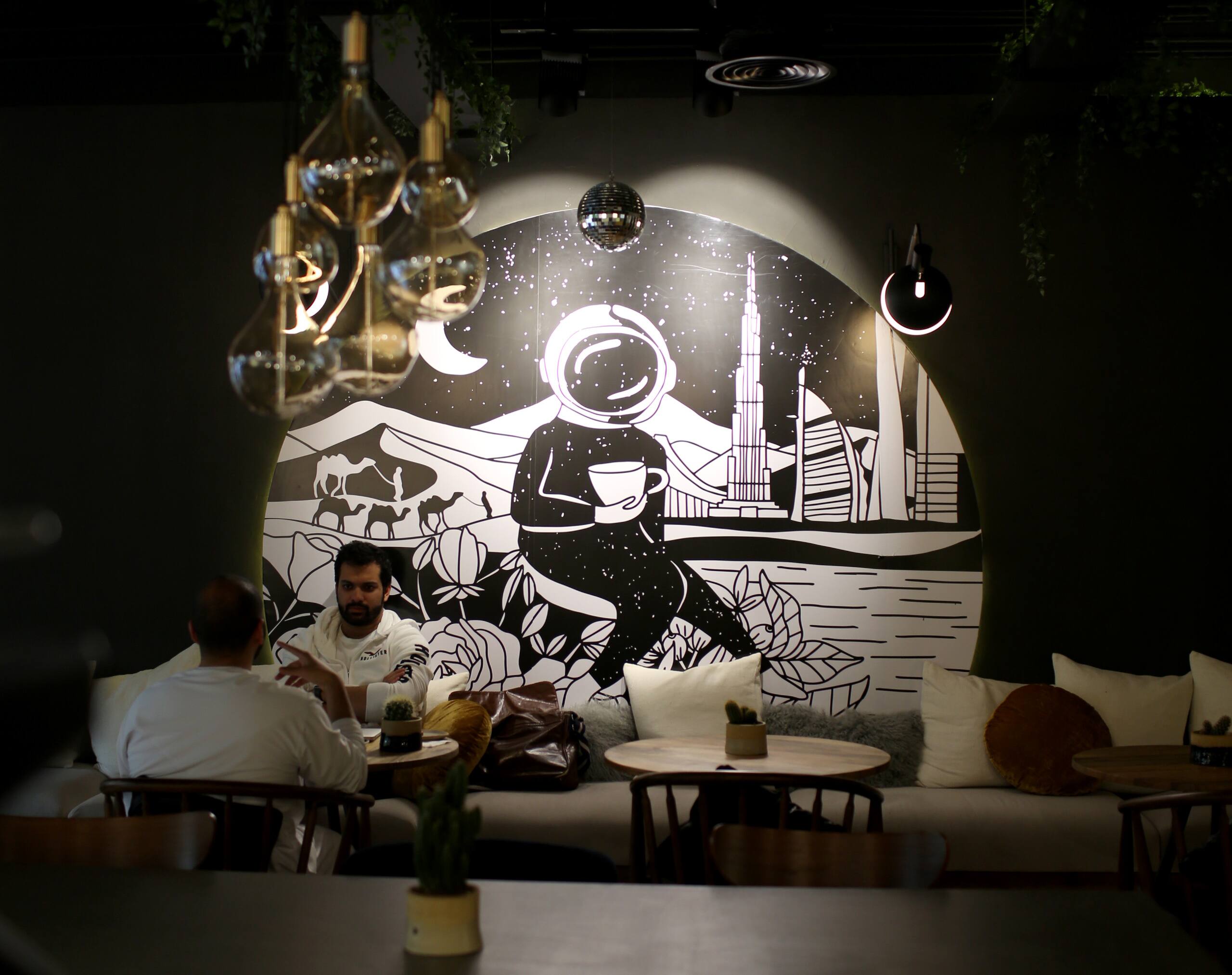 Try the best Emirati Coffee | Local Cafes | Visit Dubai