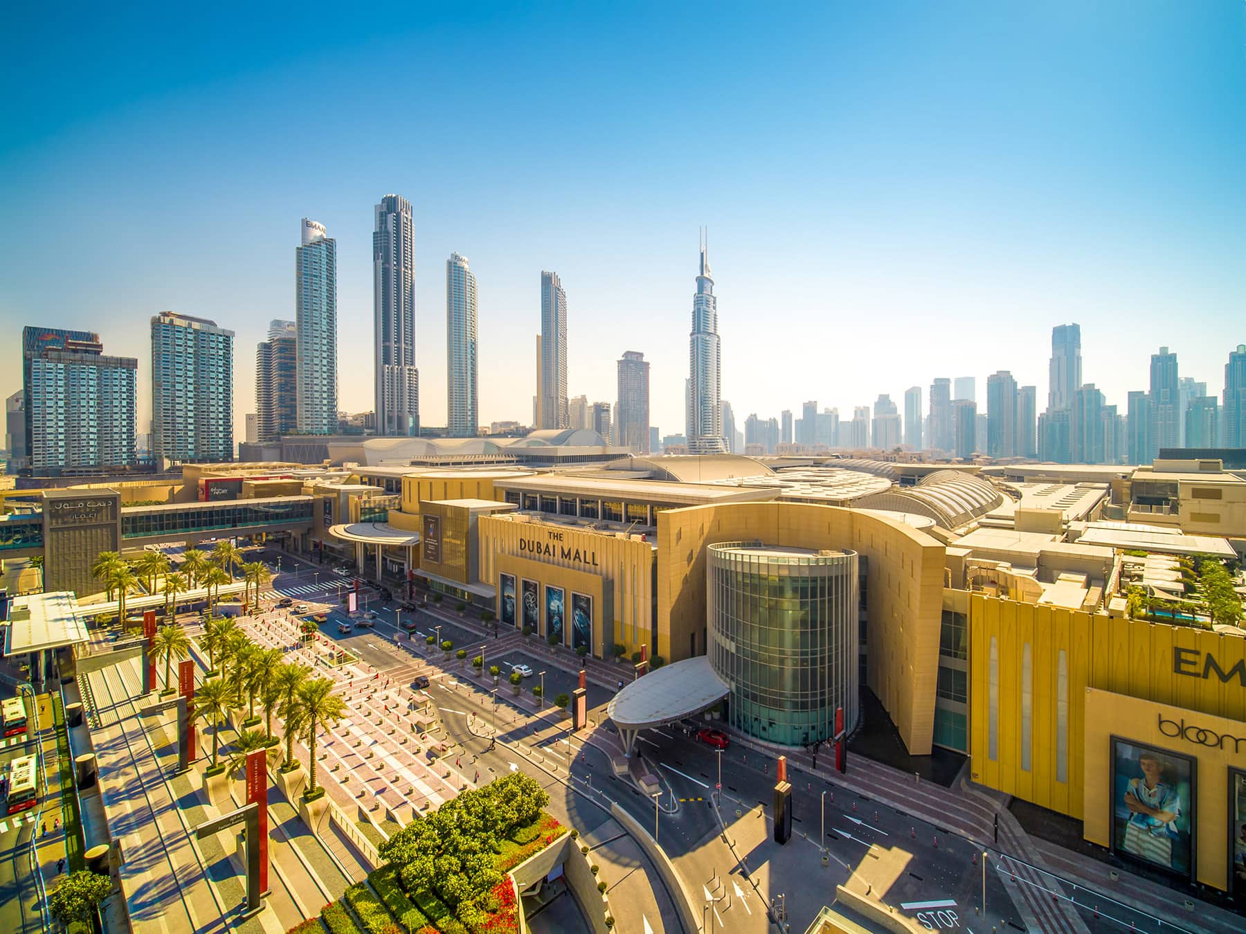Dubai Shopping Malls Outside
