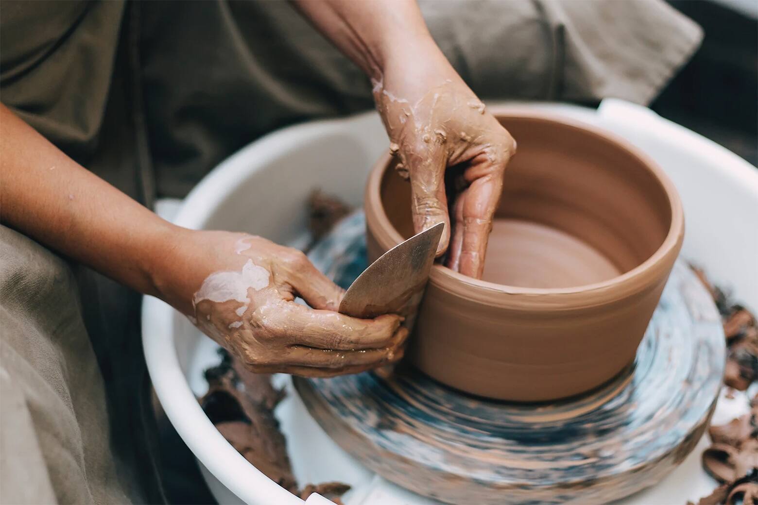 Pottery Classes in Dubai | Visit Dubai