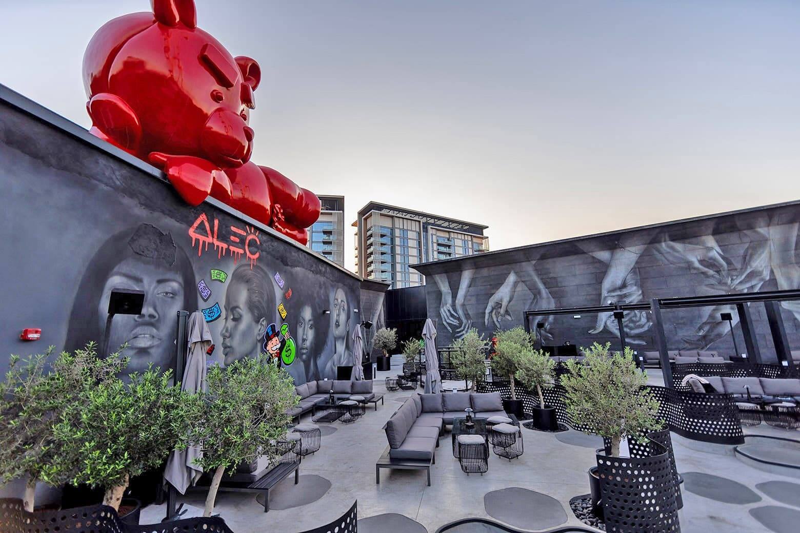 88 Terrace - Rooftop Lounge in Dubai | Visit Dubai
