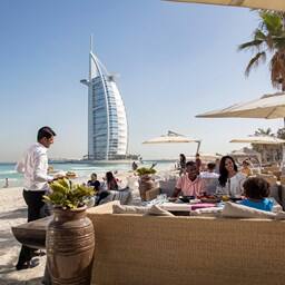 Shimmers | Greek Restaurants in Dubai | Visit Dubai