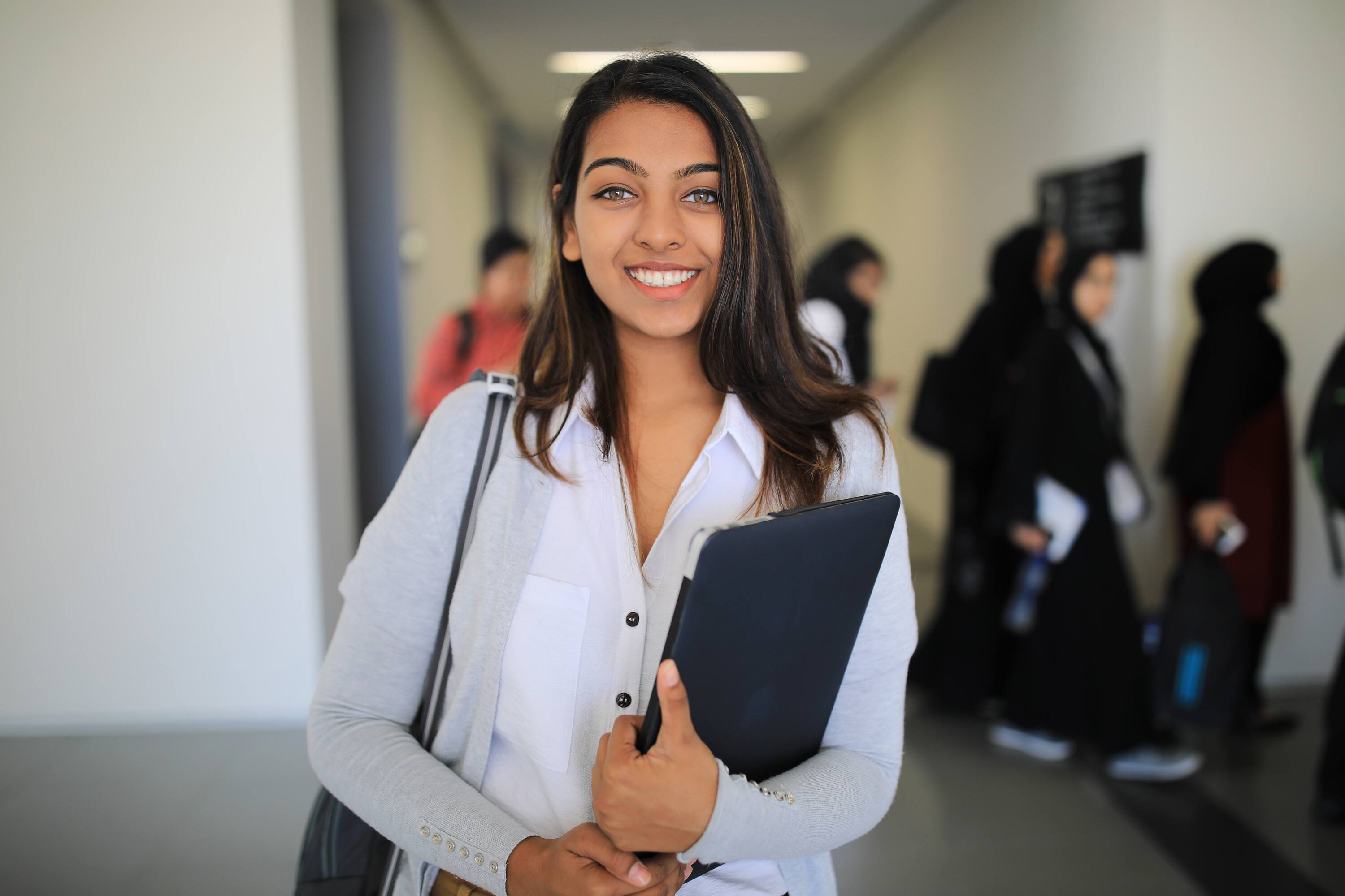 Apply for a Dubai Student Visa | Visit Dubai