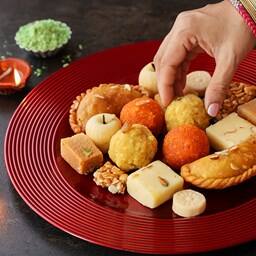 Diwali buffet at Mistral Restaurant | Diwali in Dubai