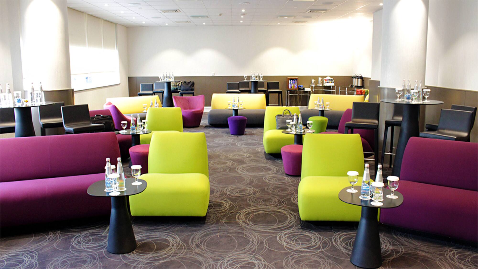 Novotel World Trade Centre Dubai | Business in Dubai