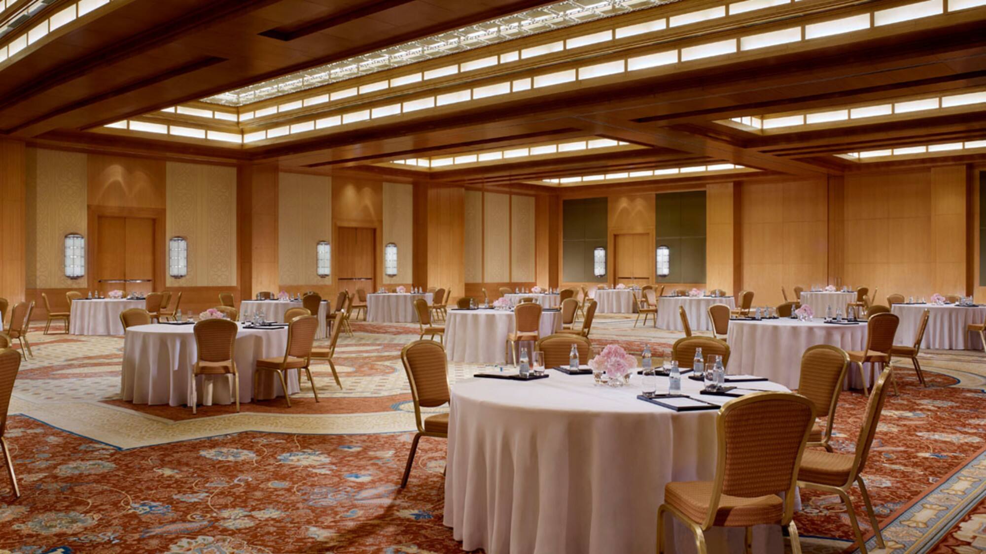 The Ritz Carlton Dubai International Financial Centre | Business in Dubai